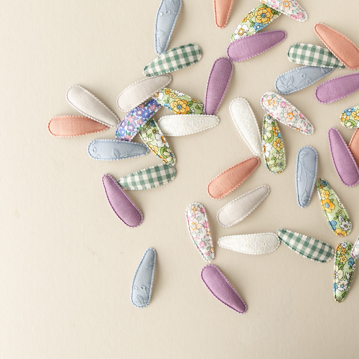 Snap Clips – Modern Piggy